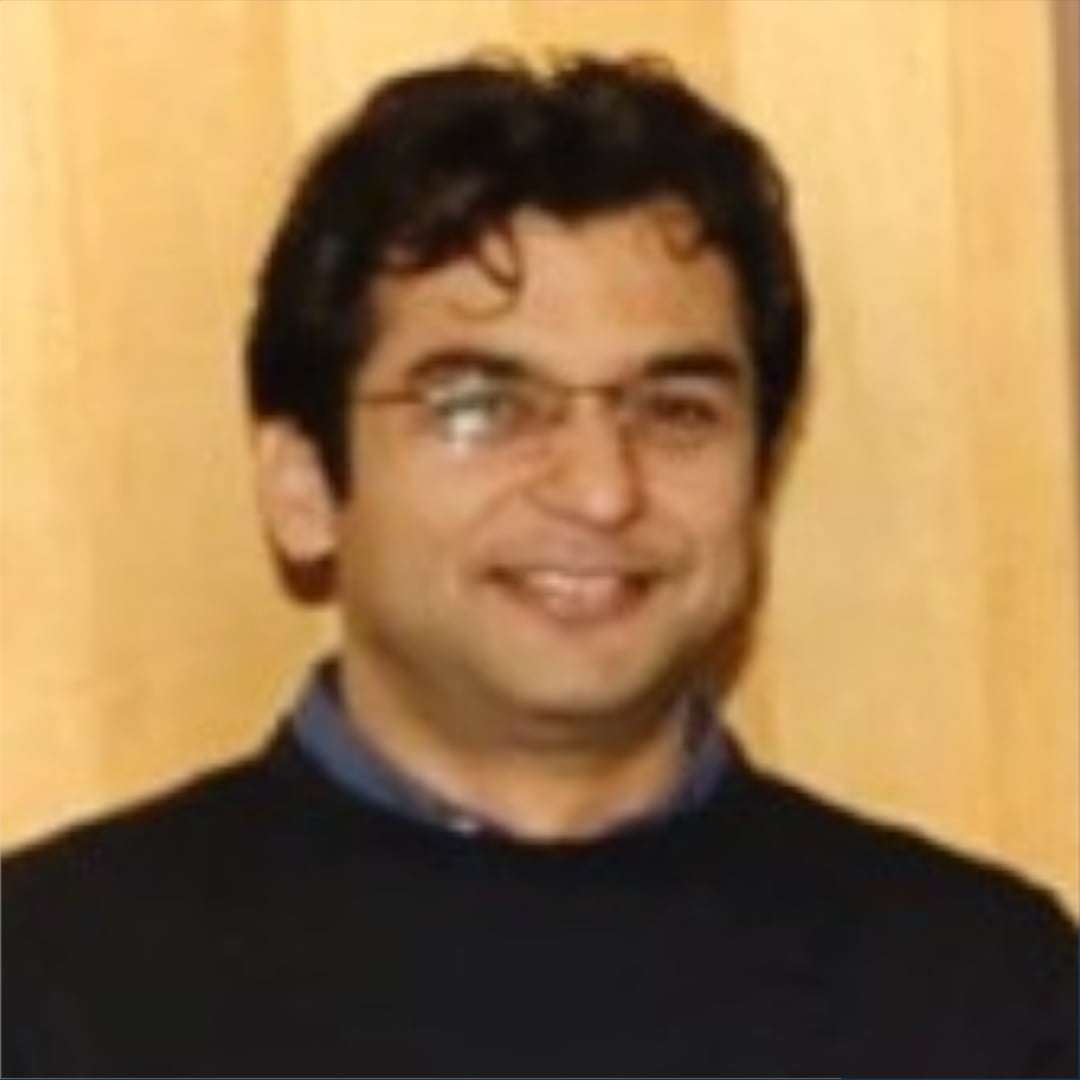 Promoting Career Success in STEM with Harinder Singh – Papa Phd Podcast
